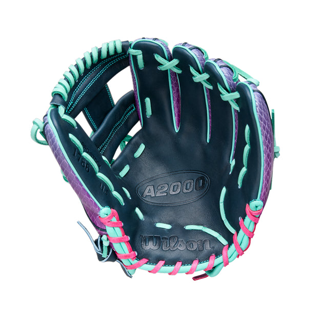 Wilson 2025 OMAHA A2000 1786 Grape Flamingo 11.5" Infield Glove ...